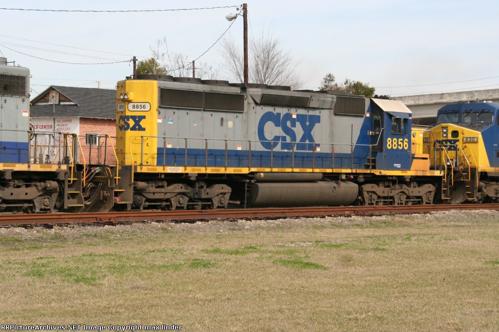 CSX 8856